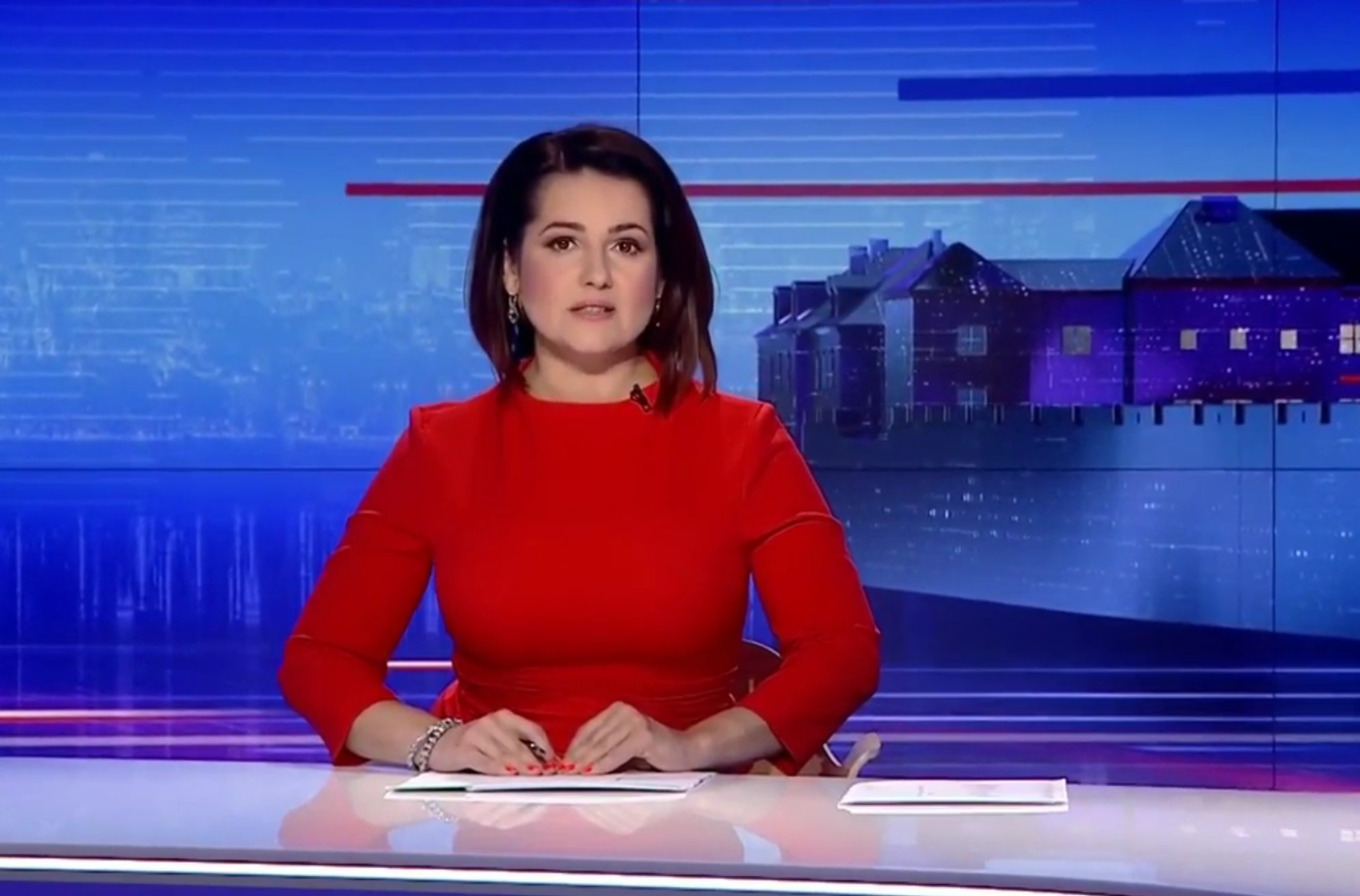 Dziś jest jedną z najbardziej uznanych dziennikarek, niegdyś została ...