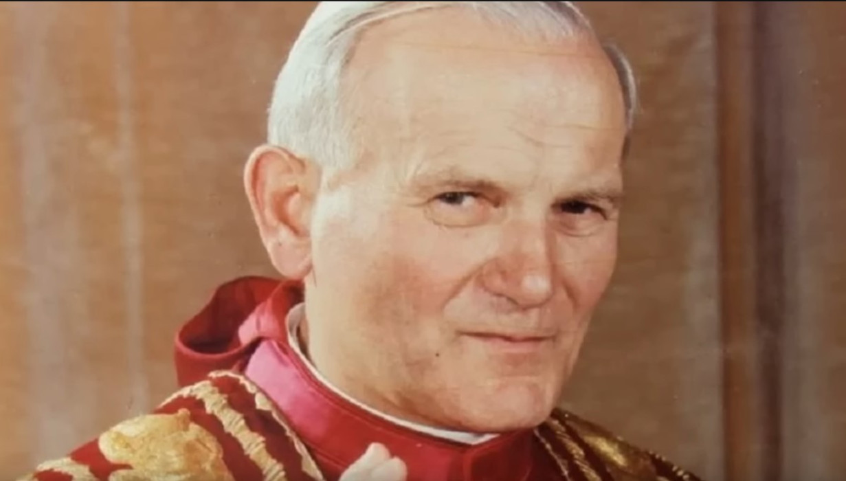 Jan Paweł II w młodości parał się wieloma zajęciami. Zawody, w których ...