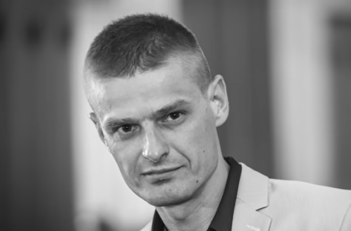 Sądowa batalia o spadek po Tomaszu Komendzie nadal trwa. Co wiadomo. Zycie